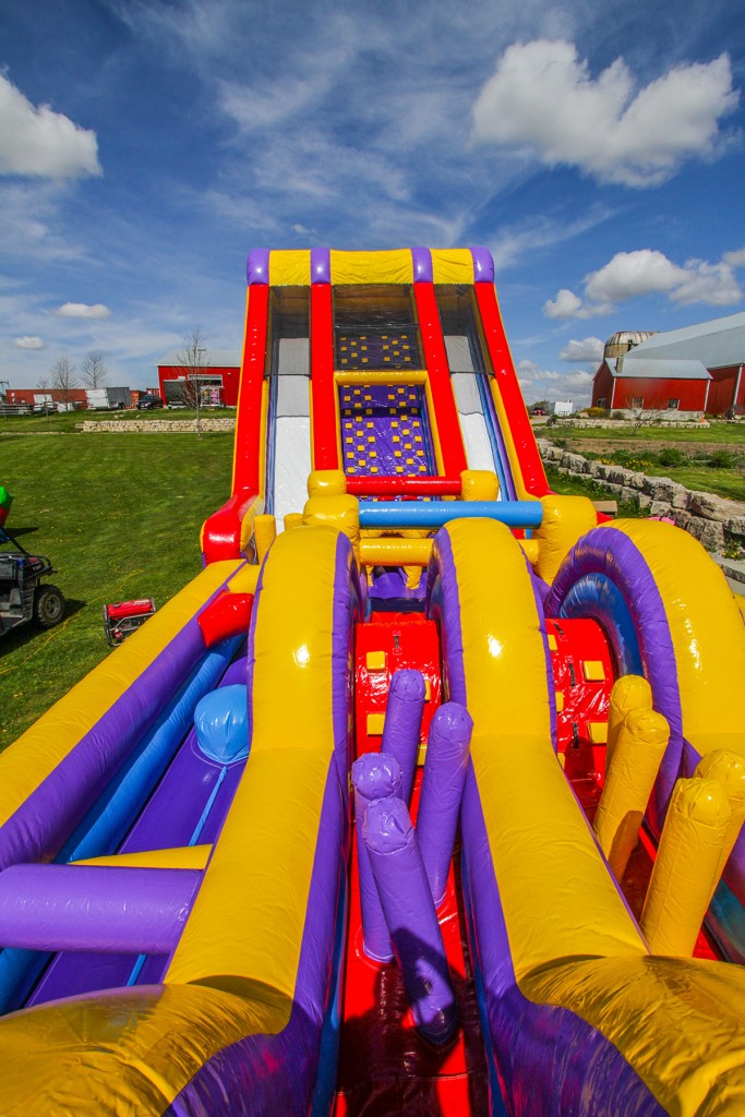 Extreme Vertical Rush Obstacle - Air Bounce Inflatables & Party Rentals ...